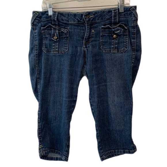 Tyte Jeans | Jeans | Y2k Tyte Flap Pocket Cropped Jeans | Poshmark